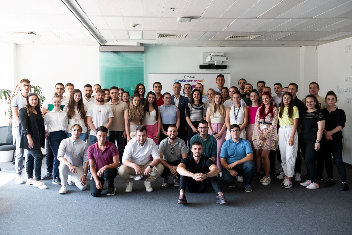 Дискусия за бъдещето срещна стажанти с главния изпълнителен директор на Vivacom – Uchi.bg